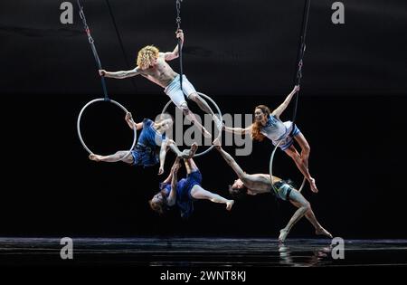 Antony César (Tadzio) in DEATH IN VENICE by Benjamin Britten at Welsh ...