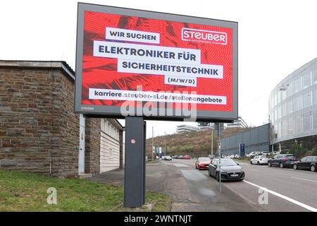 Smart City, Ströer Stroer Werbescreen in der Siegener Innenstadt mit ...