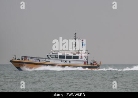 ship LIBRA PILOTS, Westkapelle, Netherlands Stock Photo - Alamy