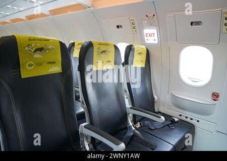 Emergency exit, Airbus A321 Stock Photo - Alamy
