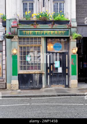 The Tipperary pub in Fleet Street, London Stock Photo - Alamy