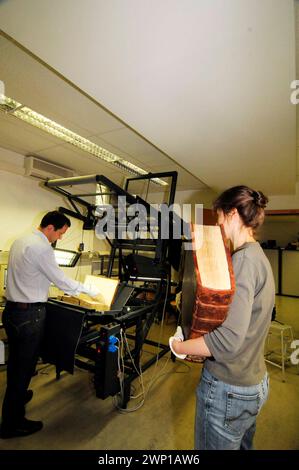 digitalisation of books, the scanning of books with a book scanner ...