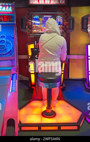 The arcade on Brighton Palace Pier Stock Photo - Alamy