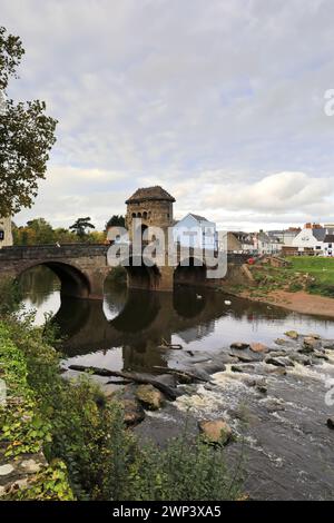 The Monnow Bridge across the River Monnow with its gatehouse on the ...
