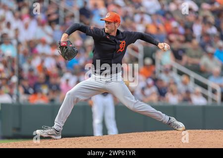 Atlanta Braves starting pitcher Joey Wentz throws against the Chicago ...