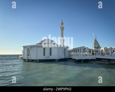 Al-Rahma Mosque (Fatima Al-Zahra Mosque) during sunset, Jeddah, Kingdom ...