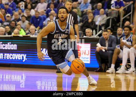 Villanova guard Mark Armstrong (2) in action during an NCAA college ...