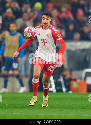 Aleksandar Pavlovic, FCB 45 in the match FC BAYERN MUENCHEN - SV WERDER ...