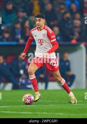 Aleksandar Pavlovic, FCB 45 in the match FC BAYERN MUENCHEN - SV WERDER ...