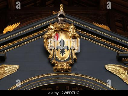 Gilded emblem in the chapel at All Souls College, University of Oxford ...
