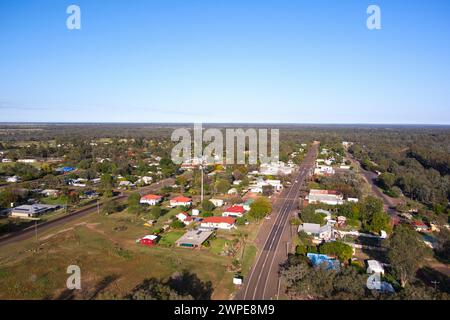 Aerial of the small village of Surat on the bakns of the Balonne River ...