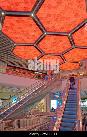 Atrium in the hospitality area of terminal 2 at Manchester Airport ...