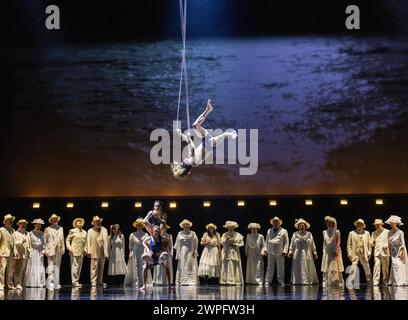 Antony César (Tadzio) in DEATH IN VENICE by Benjamin Britten at Welsh ...