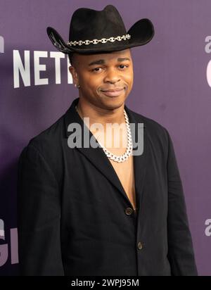 Jeremiah Craft attends Girls5eva by Netflix premiere in Paris Theater ...