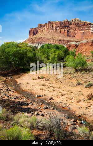 Colorful Layers of earth within the Colorado Plateau Physiographic ...