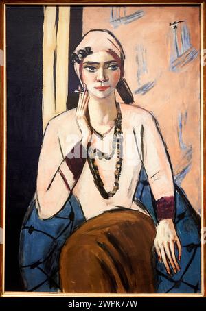 Max Beckmann (1884-1950), Quappi in Pink Jumper, 1932-1934 Stock Photo - Alamy