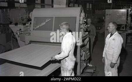 1950s, historical, a machine at the Camas paper mill, WA, USA. made by ...