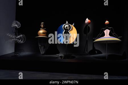 Das Triadische Ballett (The Triadic Ballet), 1922, Oskar Schlemmer ...