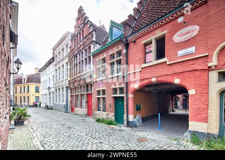 Amadeus, Restaurant, Patershol, house facade, architecture ...