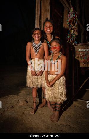 Indigenous peoples - Brazilian rainforest, Cruising the Amazon on a ...