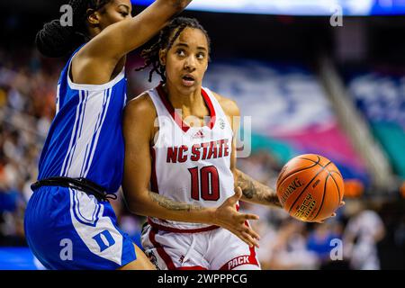 Duke guard Ashlon Jackson (3) drives against North Carolina State ...