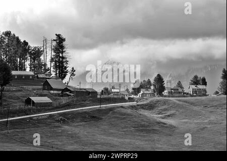 Hill Station, Gulmarg, Baramulla, Kashmir, Jammu and Kashmir, India ...