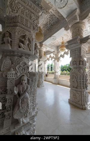 Marble build Dharamshala Manilaxmi Tirth Jain temple, Gujarat, India ...
