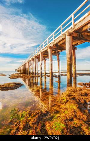 Point Lonsdale Jetty, at the entrance to Port Philip Bay, Bellarine ...