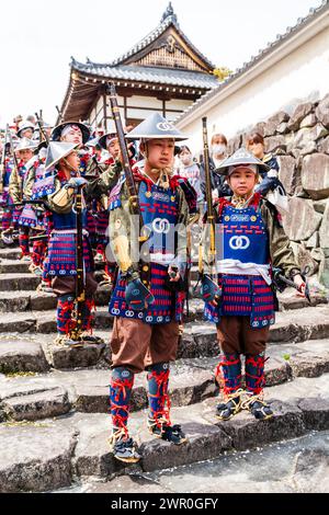 Japanese children dressed as Teppou ashigaru soldiers with matchlock ...