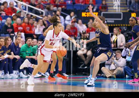 Notre Dame forward Maddy Westbeld (21) looks to pass as Stanford forward Brooke Demetre (21 ...