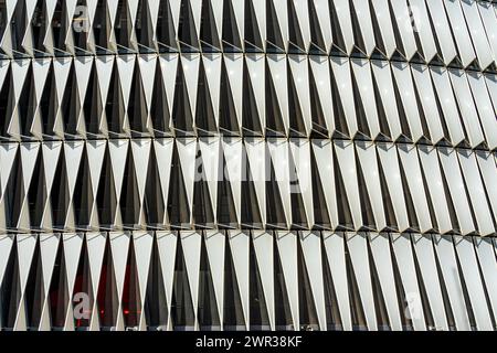 Exterior part of the harmonious geometric structure of the exterior of ...