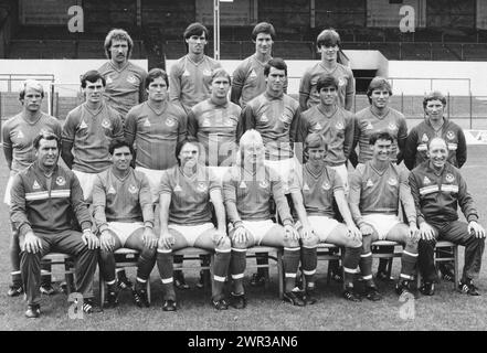 MARK HATELEY, PORTSMOUTH FC, 1983 PIC MIKE WALKER 1983 Stock Photo - Alamy