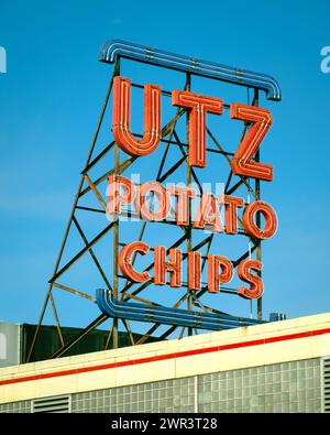 Vintage UTZ Potato Chip sign in Hanover, Pennsylvania Stock Photo - Alamy