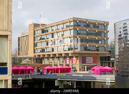 The Albert Sloman library building, University of Essex, Colchester ...