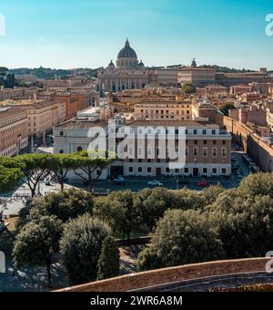 Rome streetscape, Italy Stock Photo - Alamy