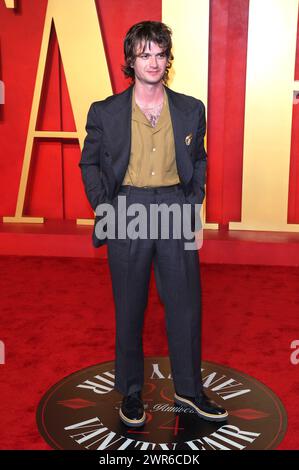 Joe Keery bei der Verleihung der 83. Golden Globe Awards 2026 im ...