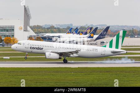 Condor Ein Airbus A320-232 in der Bemalung der deutschen ...