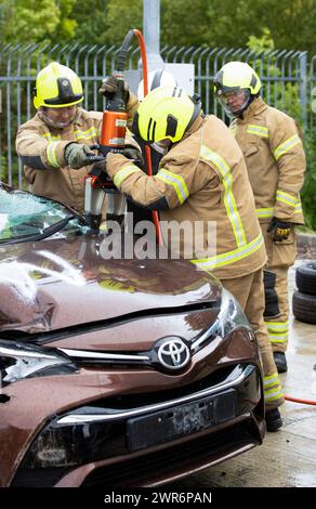 27/10/19 Teams of UK fire fighters, compete to rescue and extracte ...