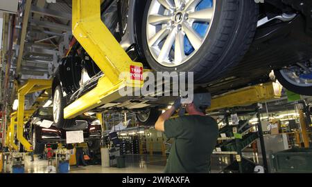 24/11/15 FILE PHOTO Jaguar Land Rover are set to hire hundreds of ...