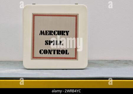Mercury Hg chemical element. Mercury Sign with atomic number. Chemical ...