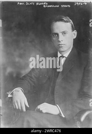 Scott Nearing, Photograph shows economist Scott Nearing, who was a ...