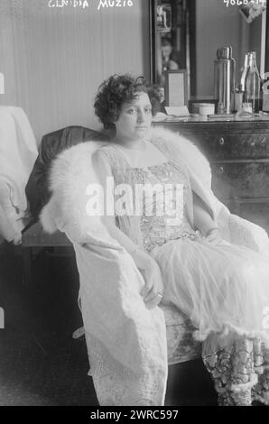 Claudia Muzio, Photograph shows Italian opera singer Claudia Muzio ...