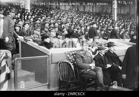 In Sunday's Tabernacle, Photograph shows New York City revival of ...