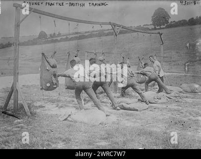Bayonet practice, British training, 16 Aug 1917 (date created or ...