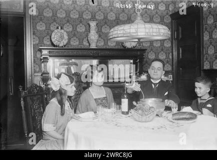 Reiss & family, Photograph shows German tenor opera singer Albert Reiss ...