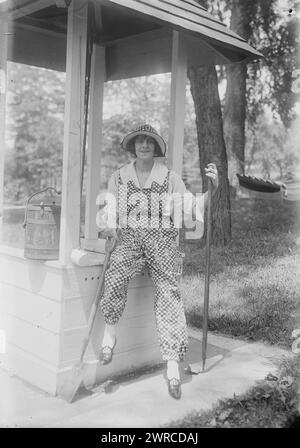 Janis, Photograph shows Elsie Janis (1889-1956) who was an American ...