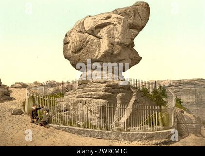 Toad Rock in Tunbridge Wells Stock Photo - Alamy