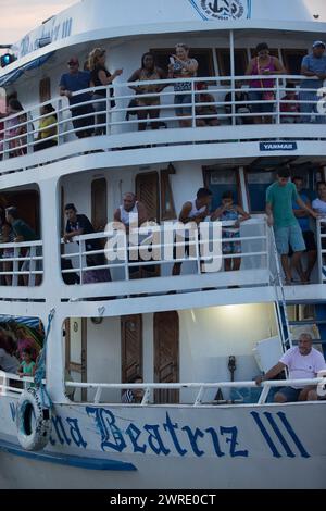 08/10/15 Ferry boats are loaded at Macapá on the Amazon, Brazil Stock ...