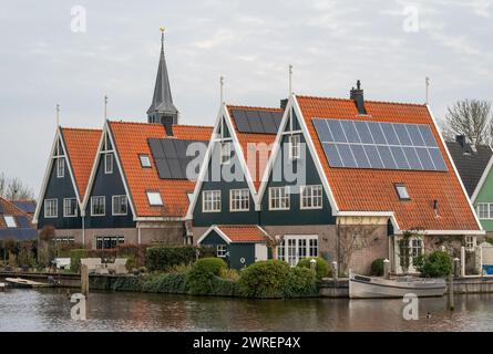 West-Graftdijk, village in dutch Province of North Holland Stock Photo ...