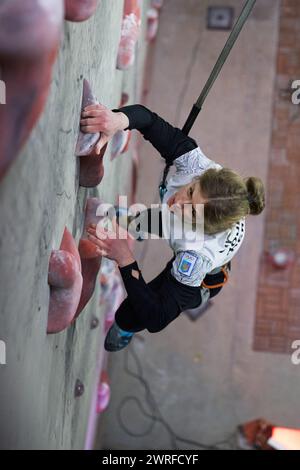 Ukrainian female climbers compete in speed climbing at All-Ukrainian ...